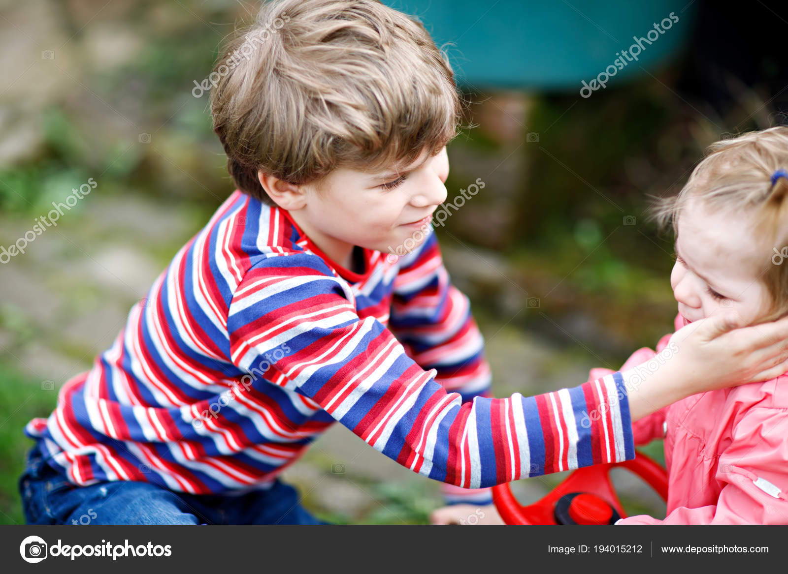 Sad Boy And Girl Crying In Love