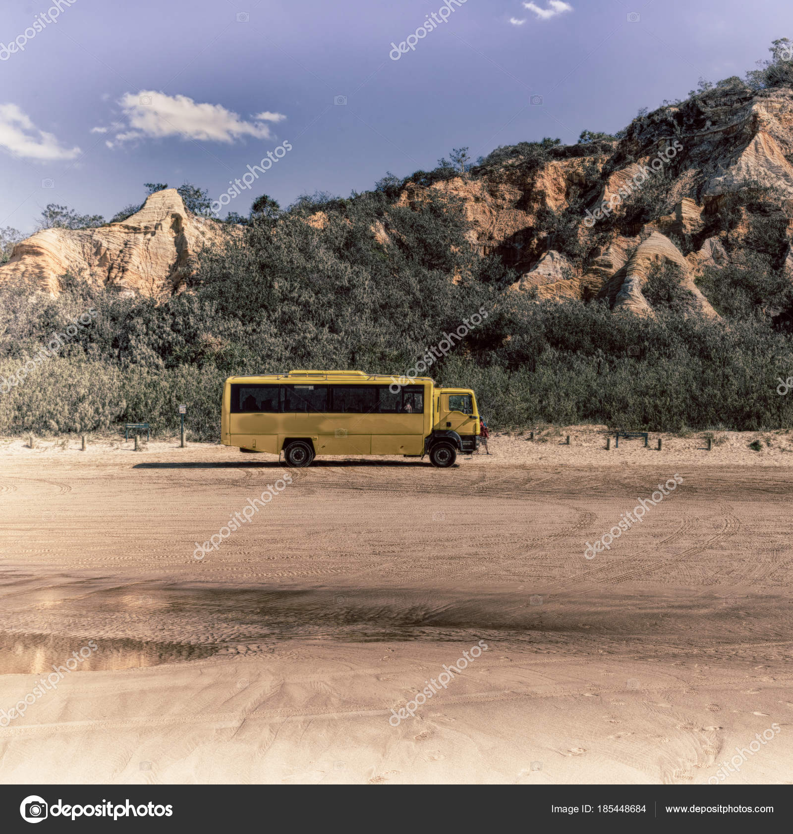 Australia Fraser Island Sand Track Bus Ocean Sky — Stock Photo © lkpro ...