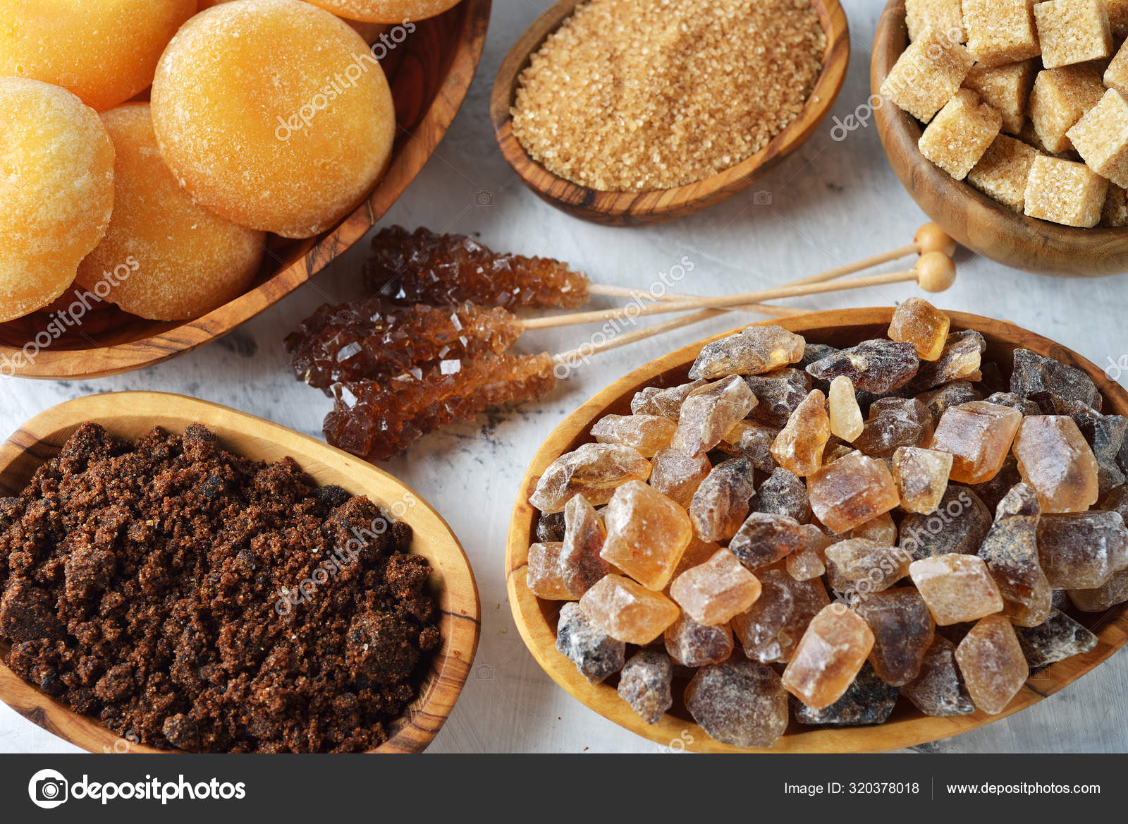 Various types of brown sugar Stock Photo by ©1936de@gmail.com 320378018