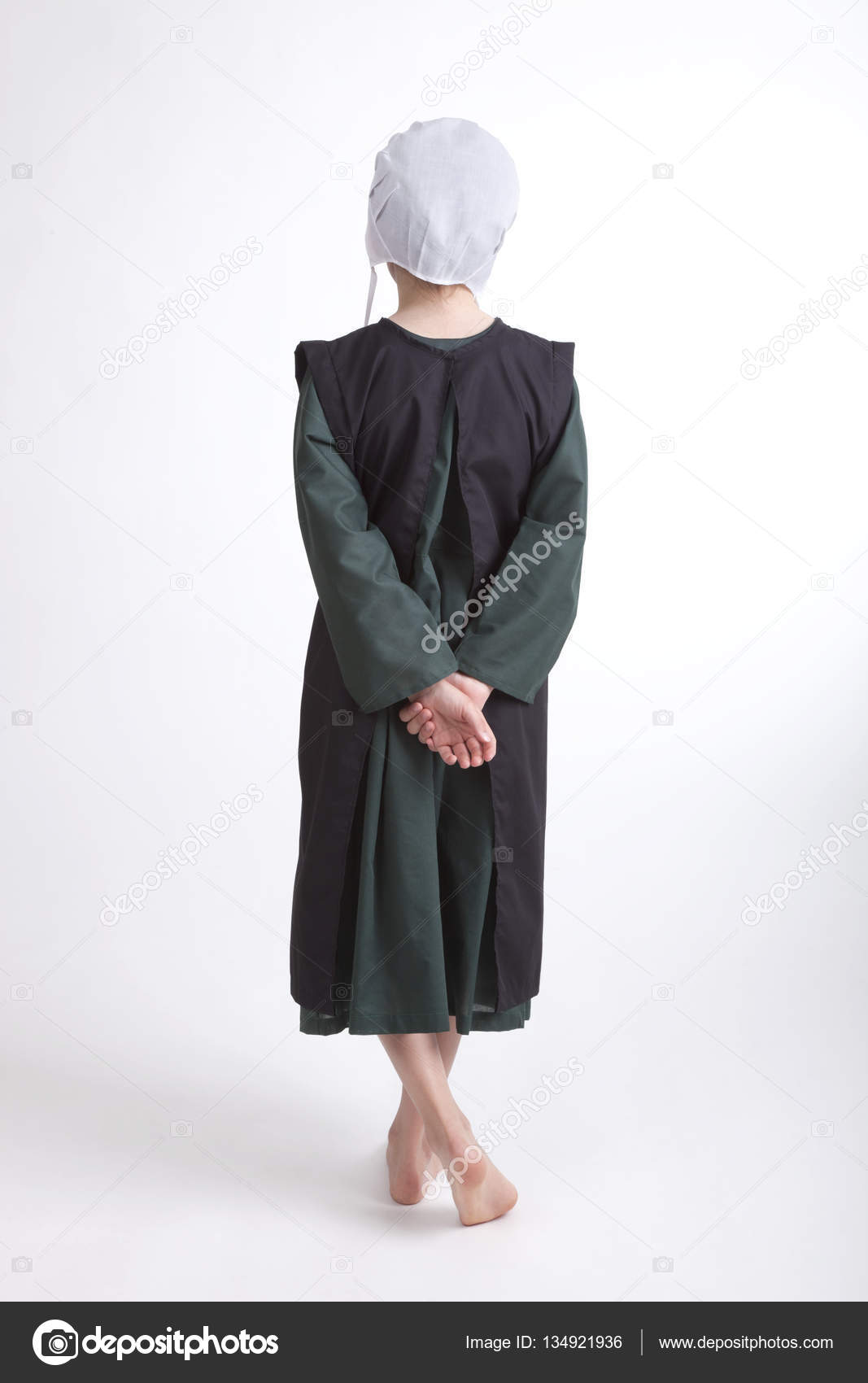Young barefoot Amish girl isolated on a background — Stock Photo ...