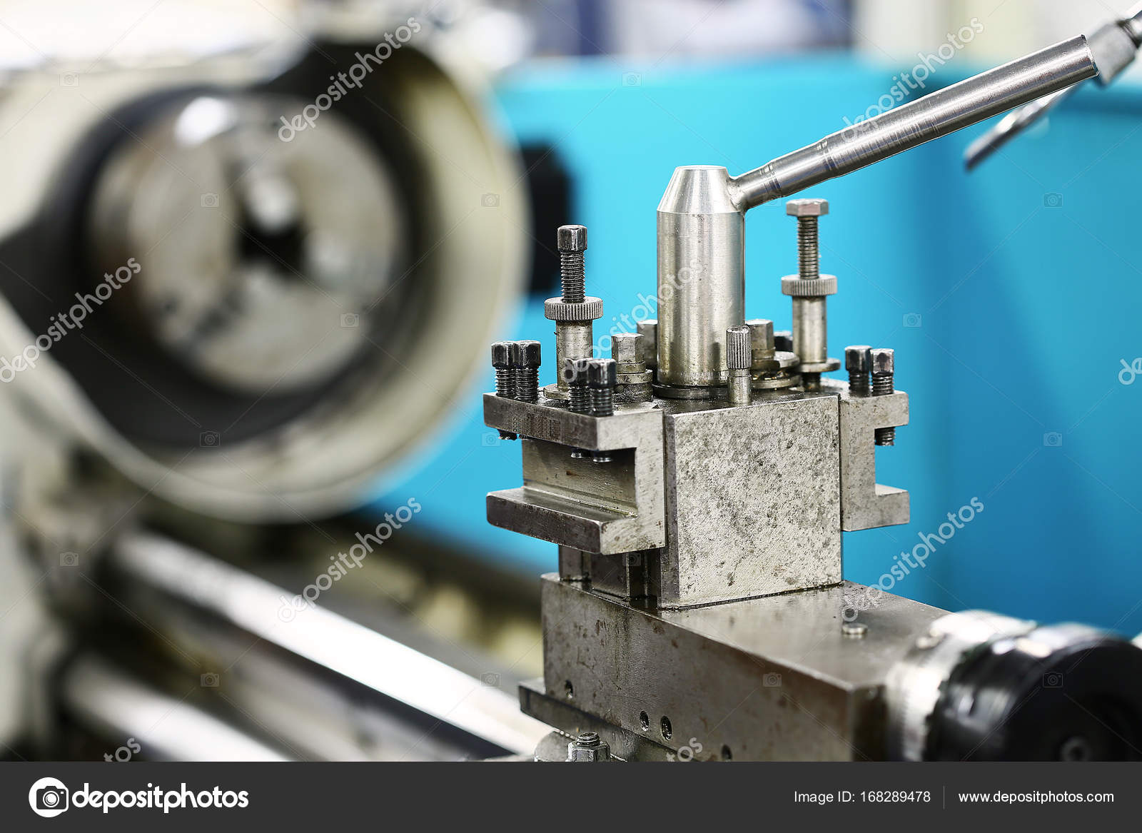Lathe Machine Operation