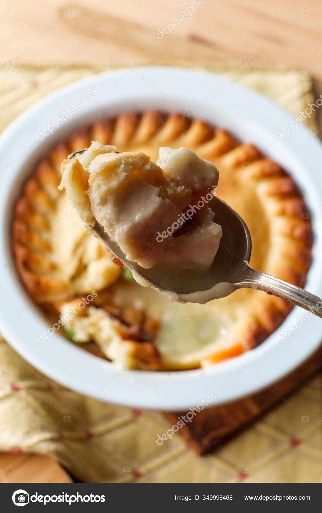 Crispy Flaky Baked Chicken Pot Pie White Bowl — Stock Photo ...