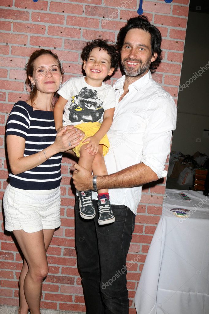 David Clayton Rogers actor and his family – Stock Editorial Photo © s ...