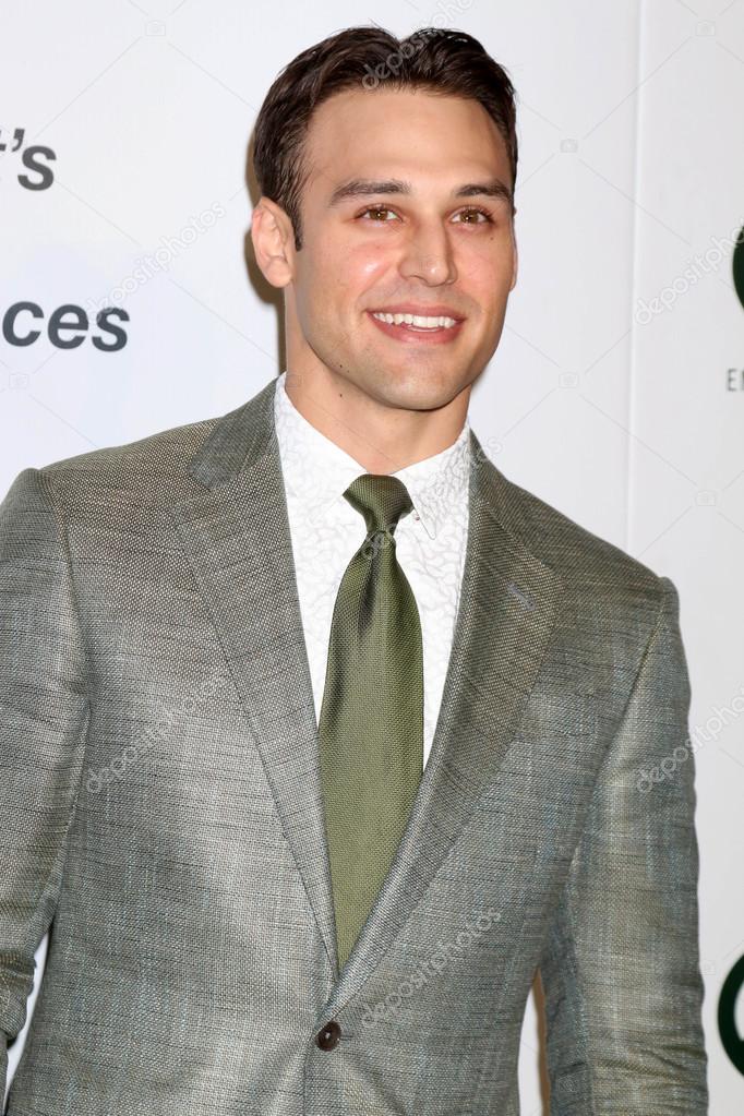 Actor Ryan Guzman – Stock Editorial Photo © s_bukley #128073658