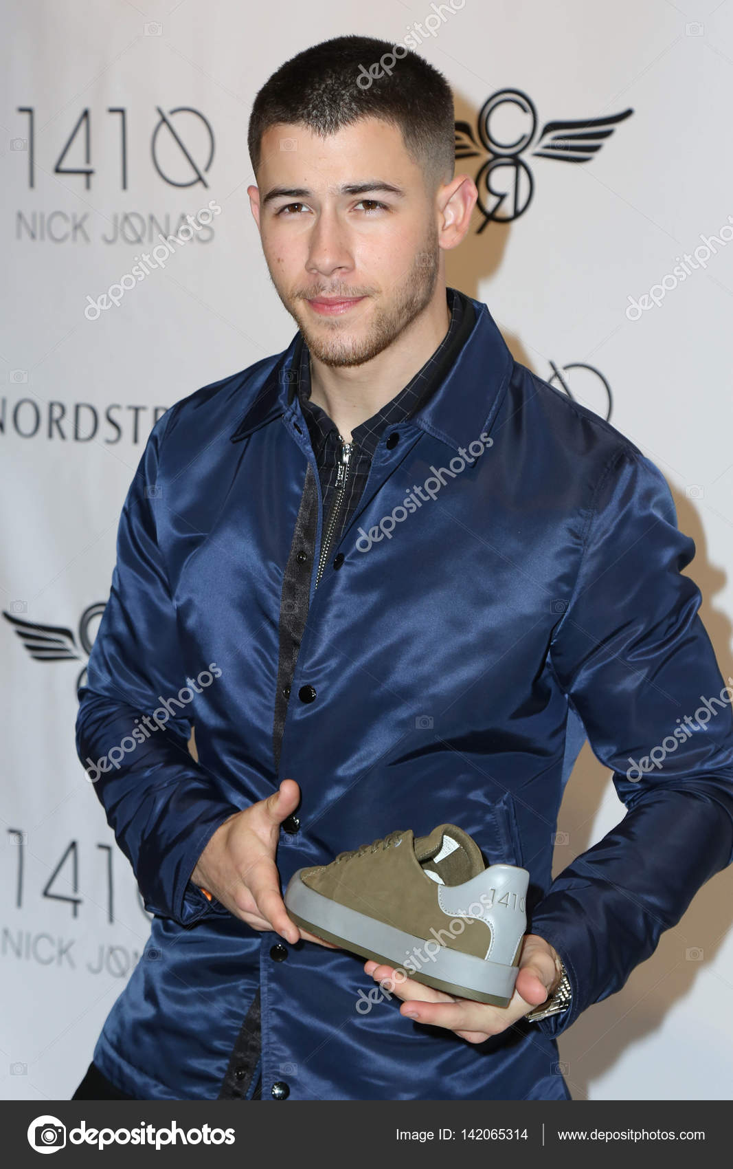 Singer Nick Jones – Stock Editorial Photo © s_bukley #142065314