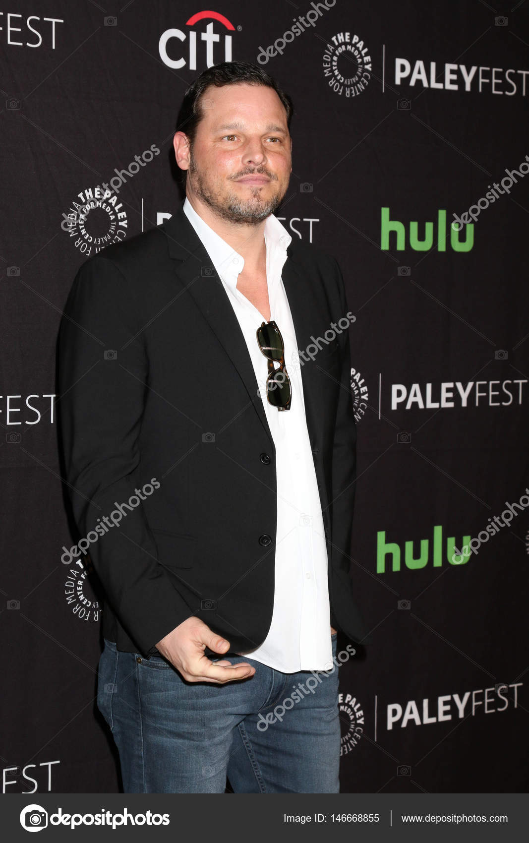 Modelo De Justin Chambers Ellen Pompeo Reacciona Con Tristeza Al