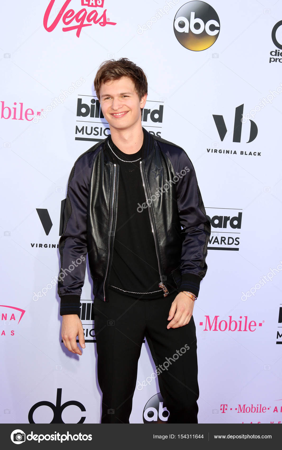 Actor Ansel Elgort — Stock Editorial Photo © s_bukley #154311644