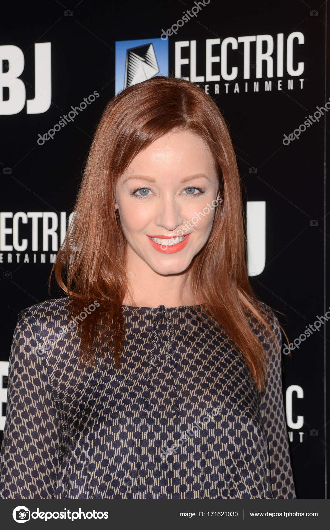 Lindy Booth Instagram, Twitter & News on IDCrawl