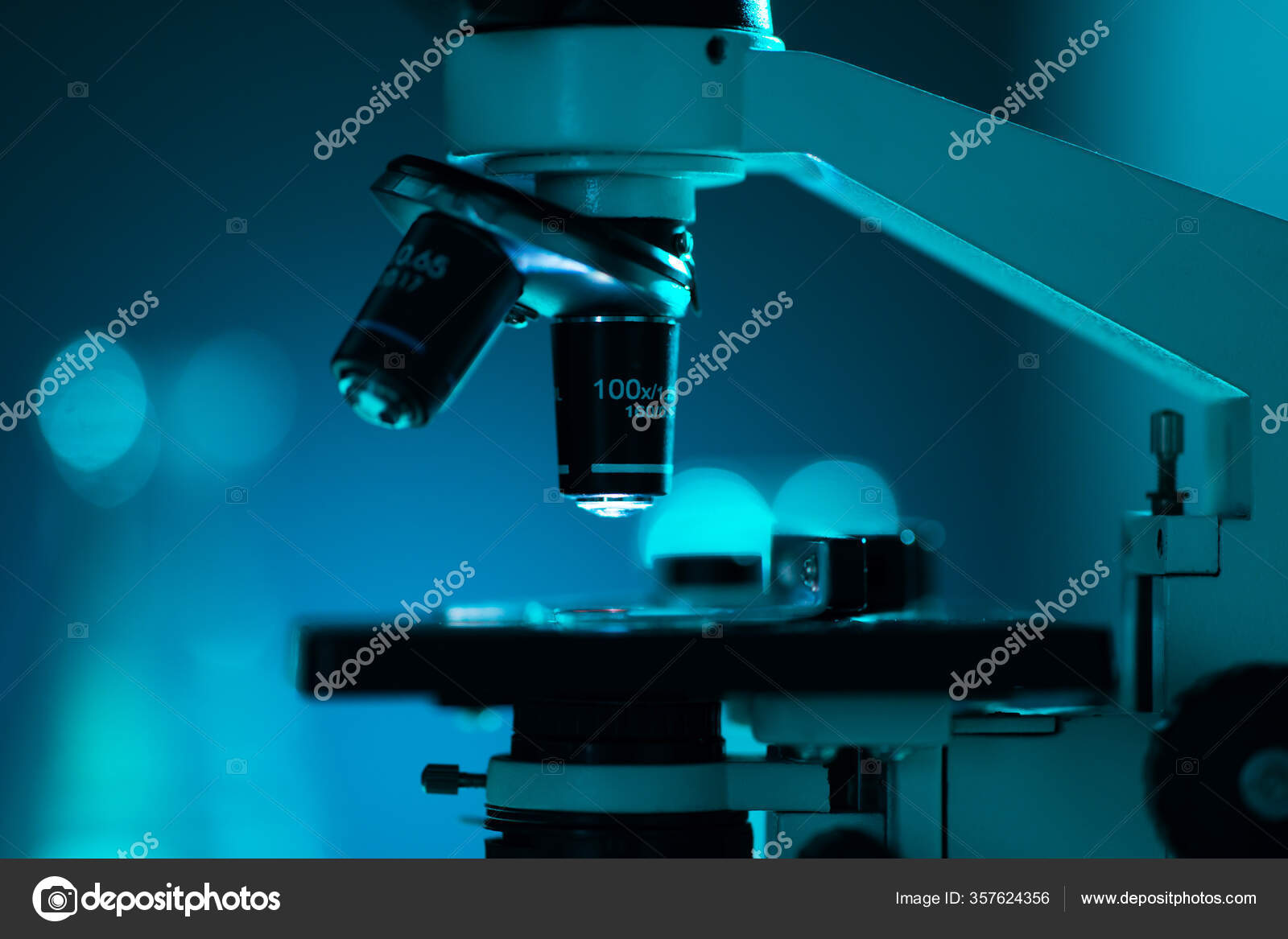 Close Scientific Microscope Laboratory Hospital Epidemic Disease ...
