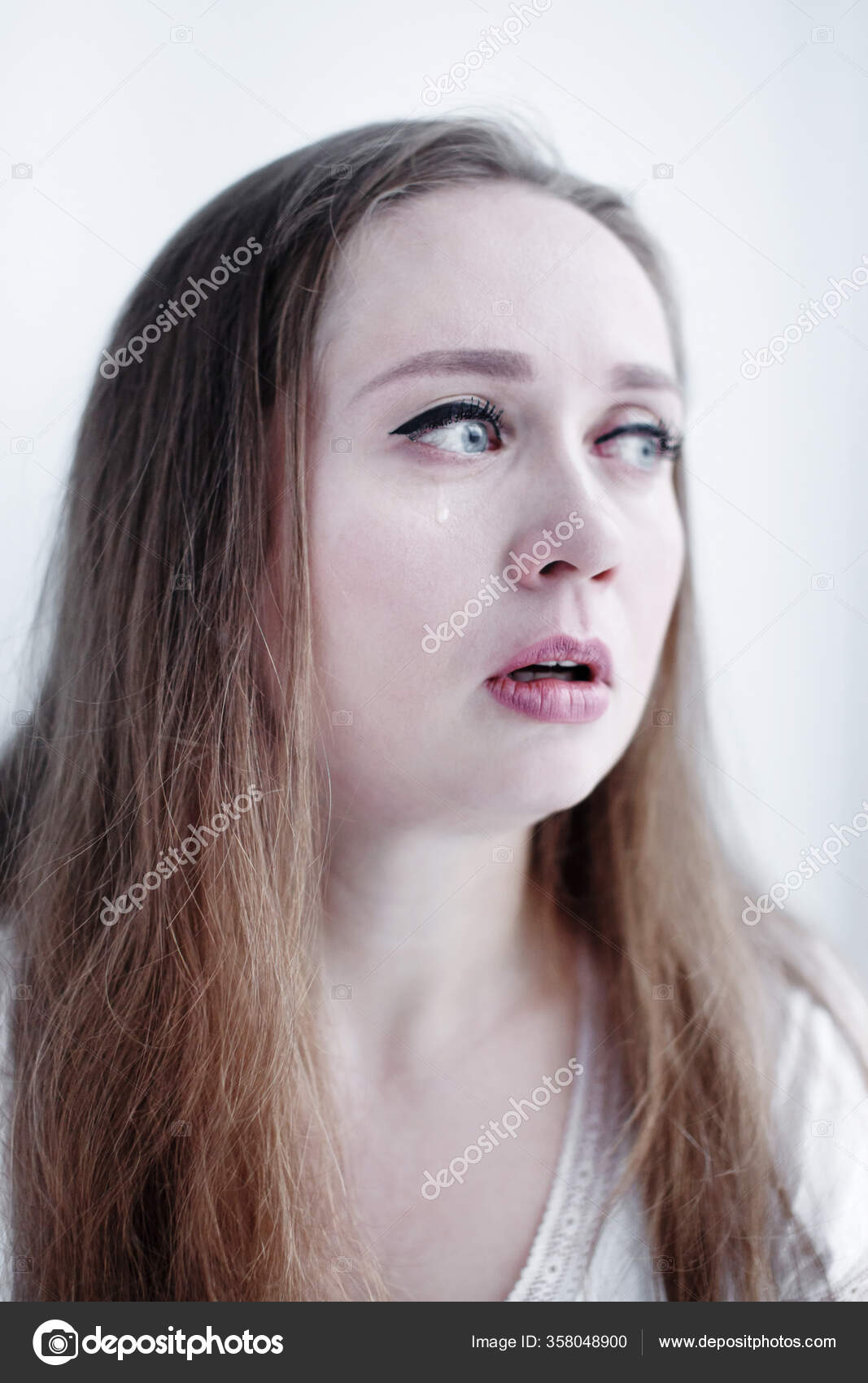 Expressive Close Portrait Crying Woman Tears Running Her Face Beautiful ...