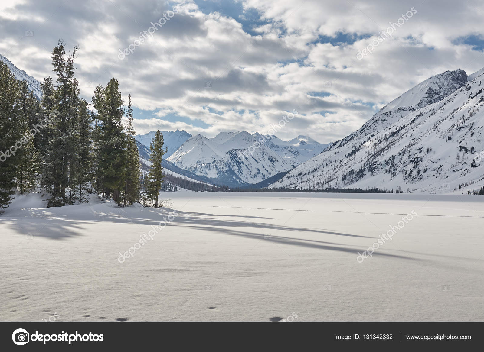 Beautiful Winter Mountain Landscapes