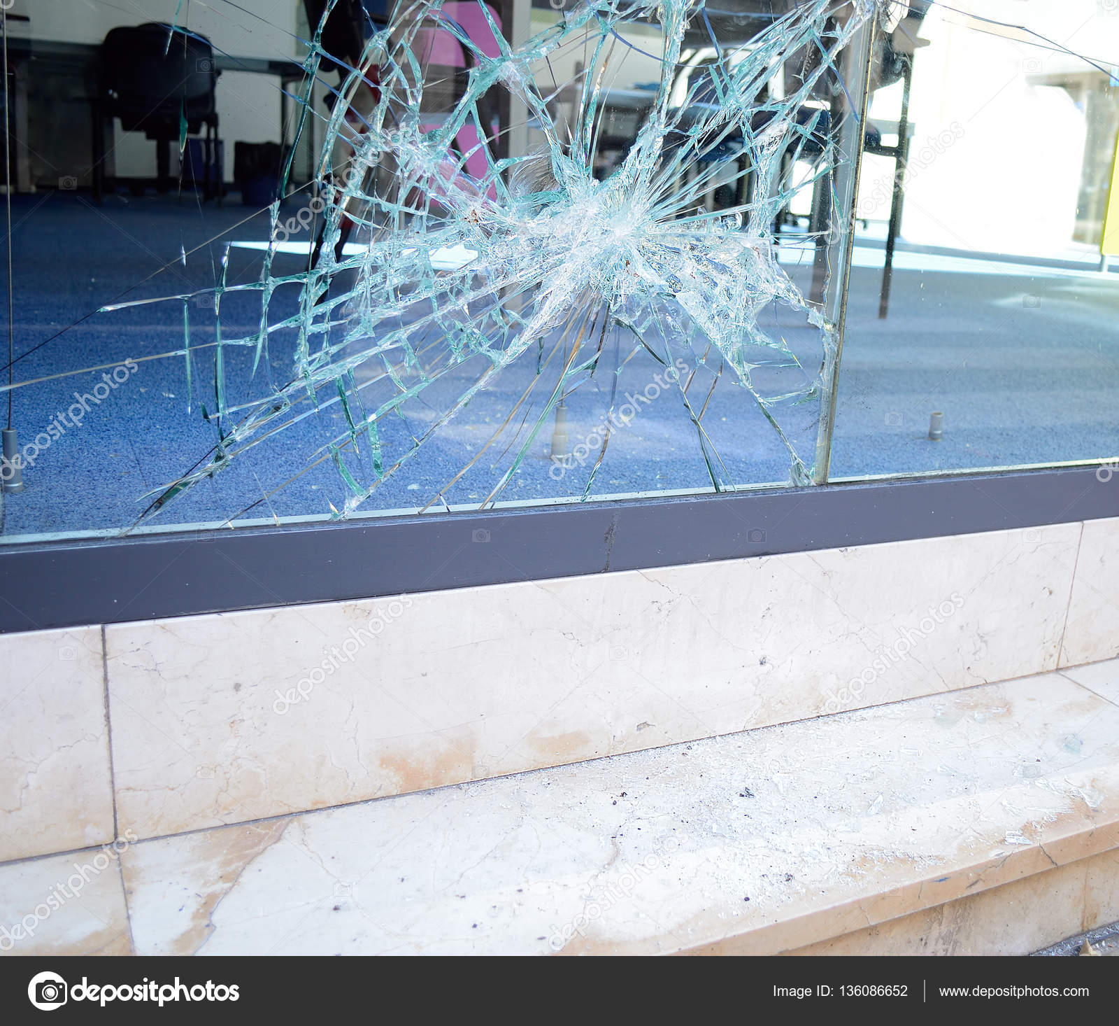 Close Broken Office Window Glass Stock Photo by ©cunaplus 136086652