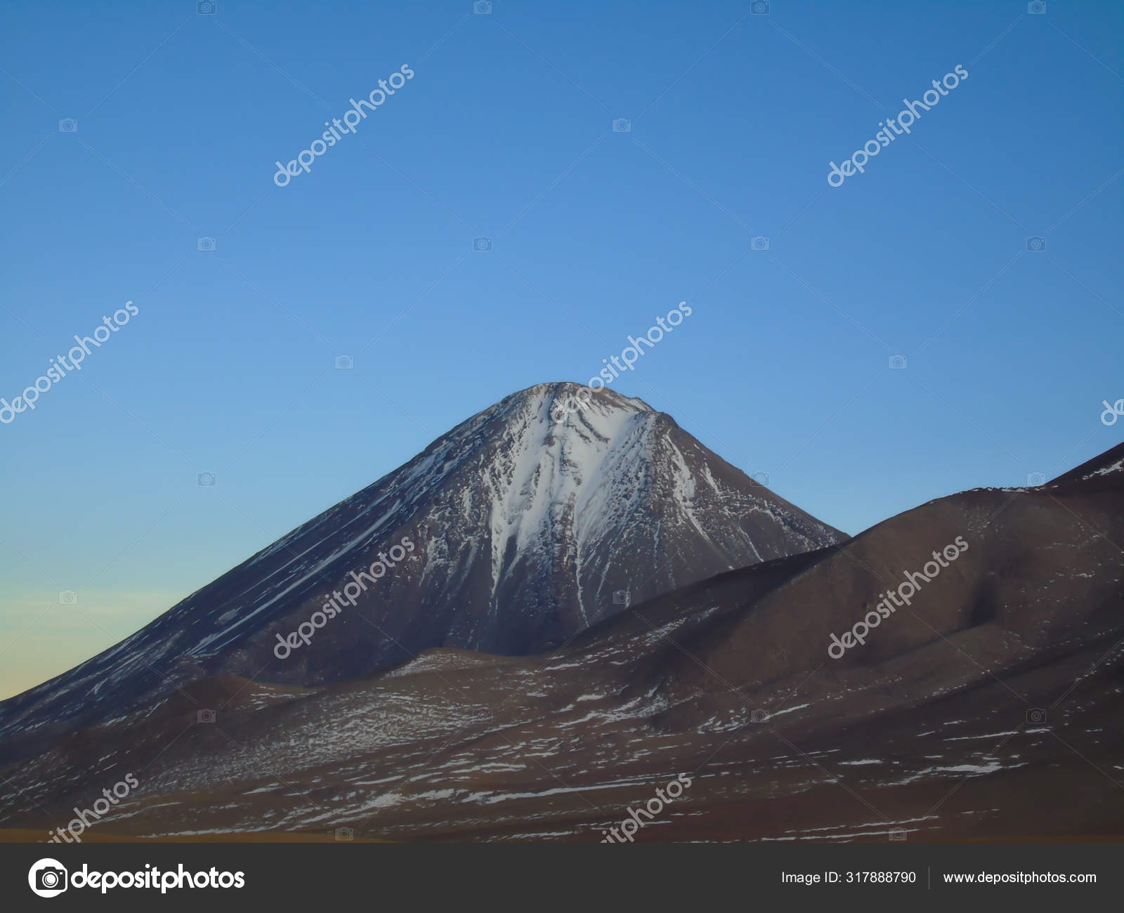 Licancabur Volcano Snowed Potosi Border Bolivia Chile 5900 Masl Volcano ...