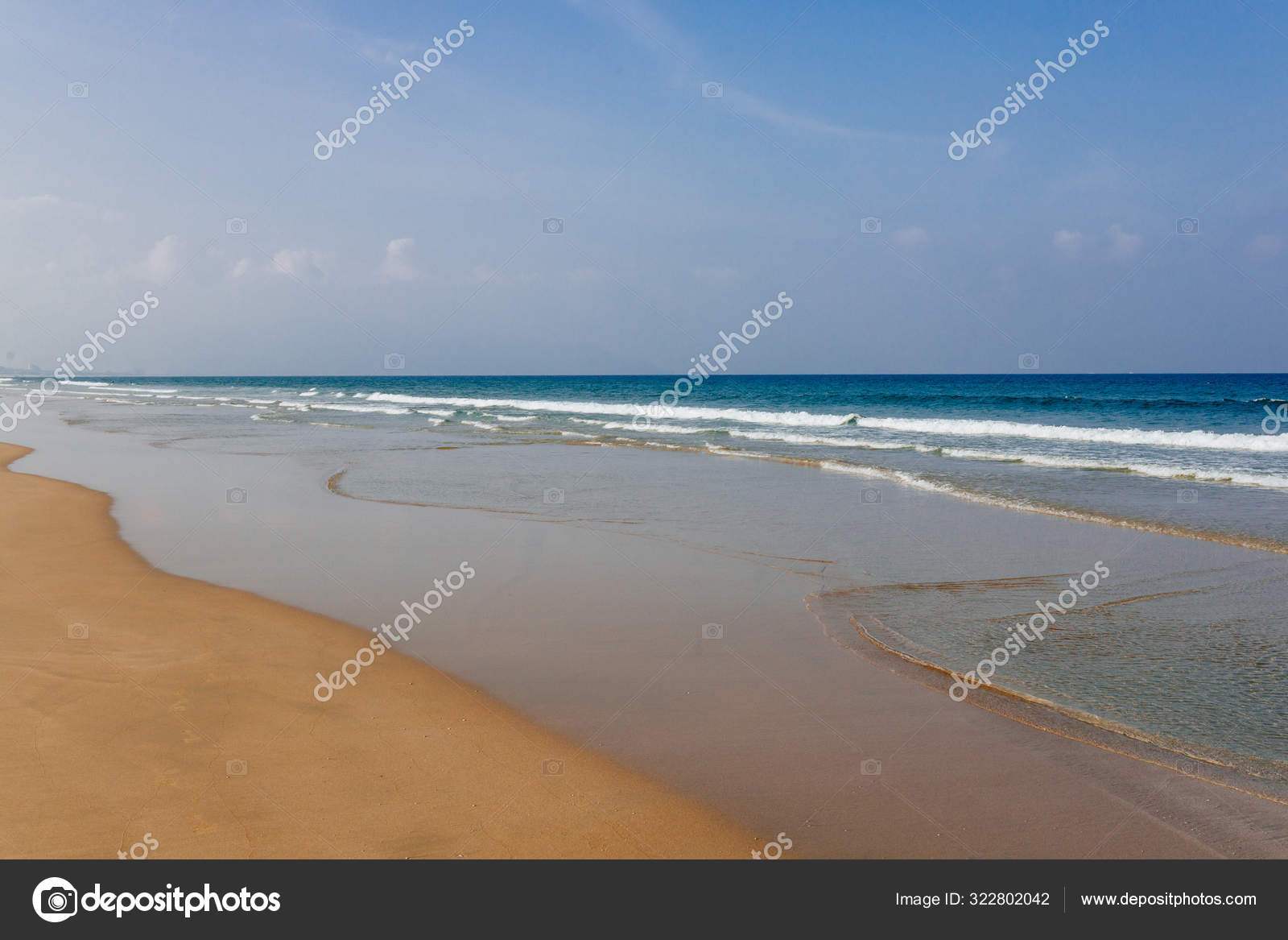 Empty tropical beach background Stock Photo by ©maksimirkha.gmail.com ...
