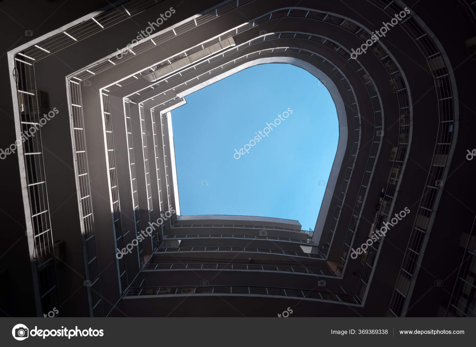 Perspective Bottom View Semicircular Construction Minimalist Urban ...