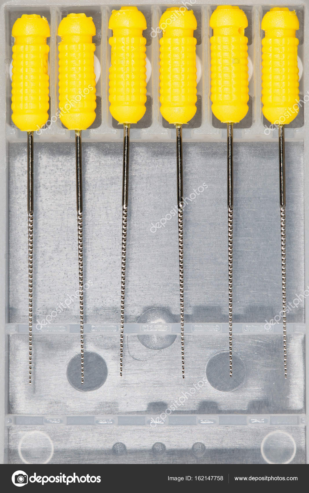 Dental endodontic file Stock Photo by ©obencem 162147758