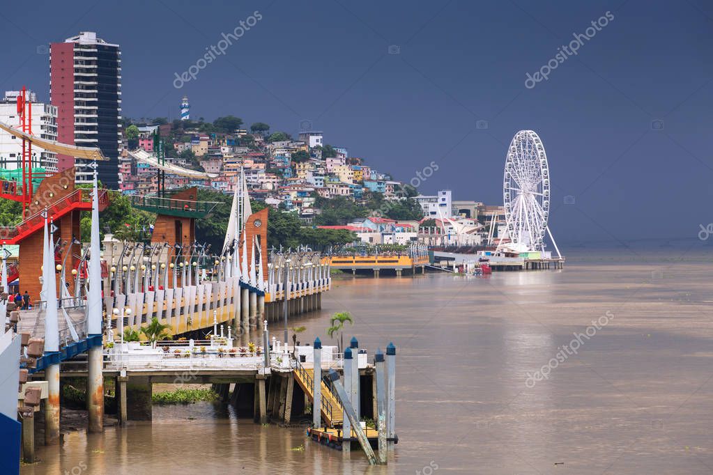 Fotos: malecon | Vista del Malecón y el Río Guayas en Guayaquil ...