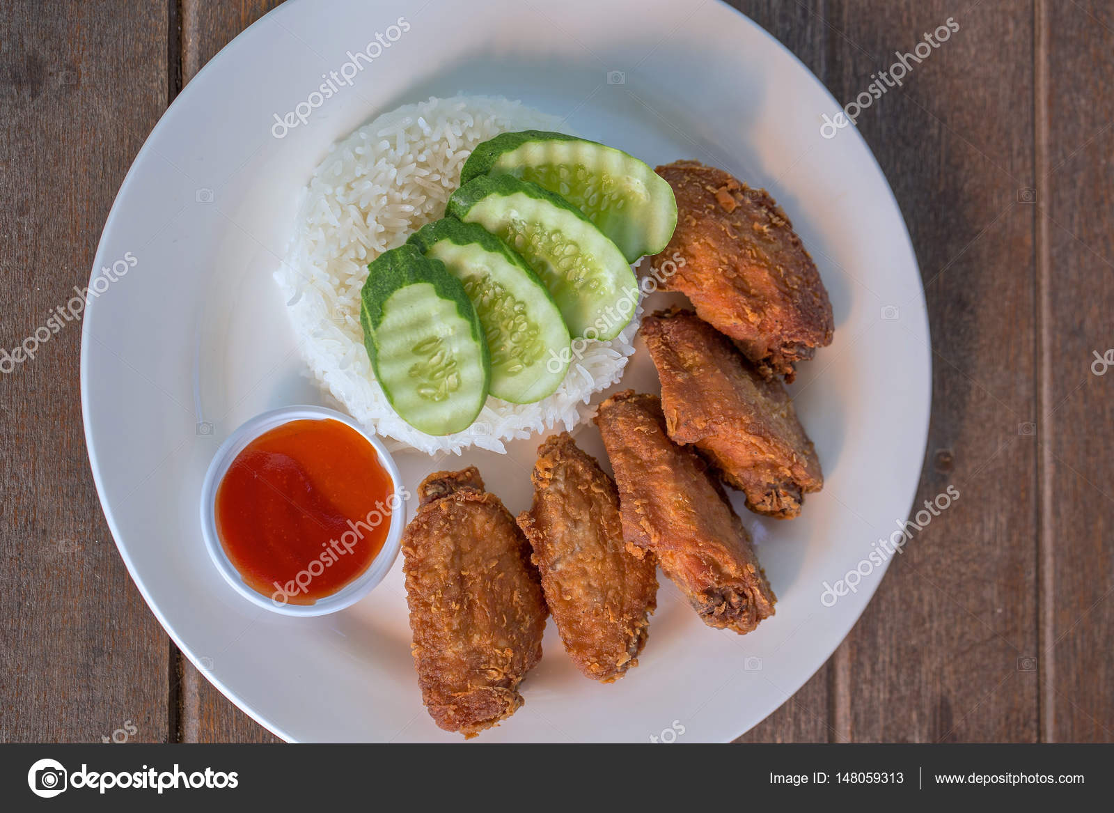 Fried chicken wings with rice — Stock Photo © khajornkiat #148059313