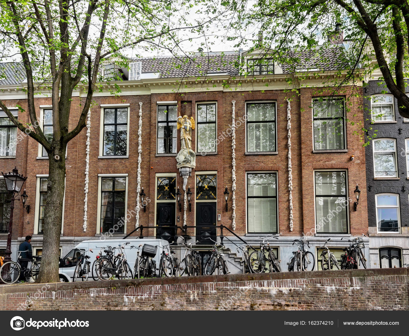 Amsterdam Historic Architecture – Stock Editorial Photo © TallyPic ...