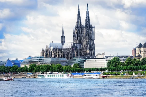 Koln Stock Photos, Royalty Free Koln Images | Depositphotos