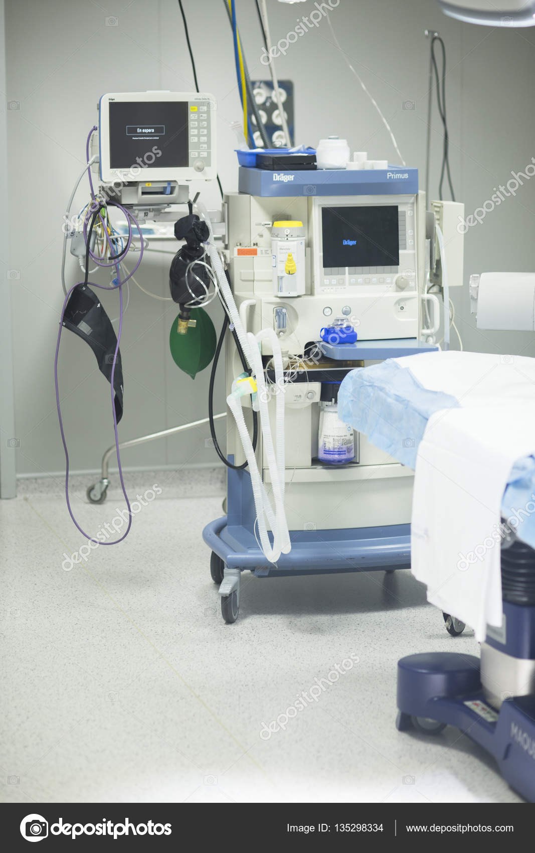 Hospital surgery bed — Stock Photo © edwardolive #135298334