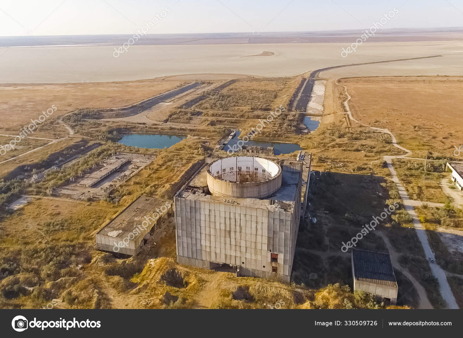 Abandoned Unfinished Nuclear Power Plant — Stock Photo © Ludya #330509726