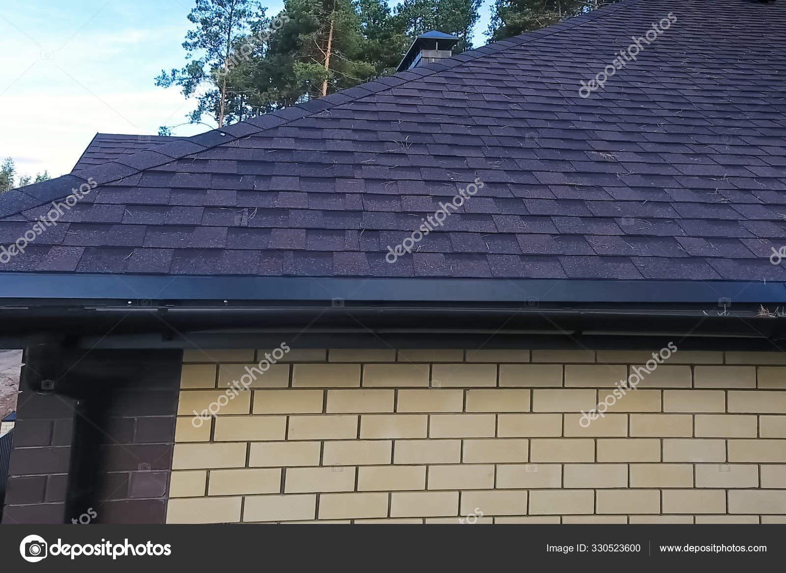 Bituminous tile for a roof. House with a roof from a bituminous — Stock ...