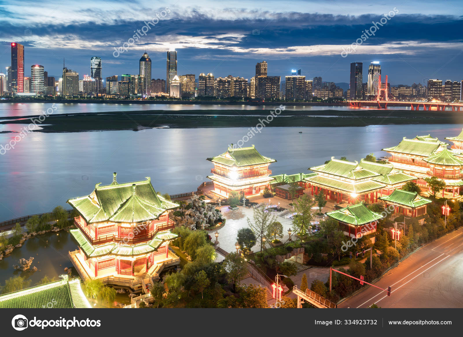Nanchang, Jiangxi river views Stock Photo by ©gjp1991 334923732