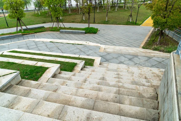 Schody park fotos de stock, imágenes de Schody park sin royalties ...