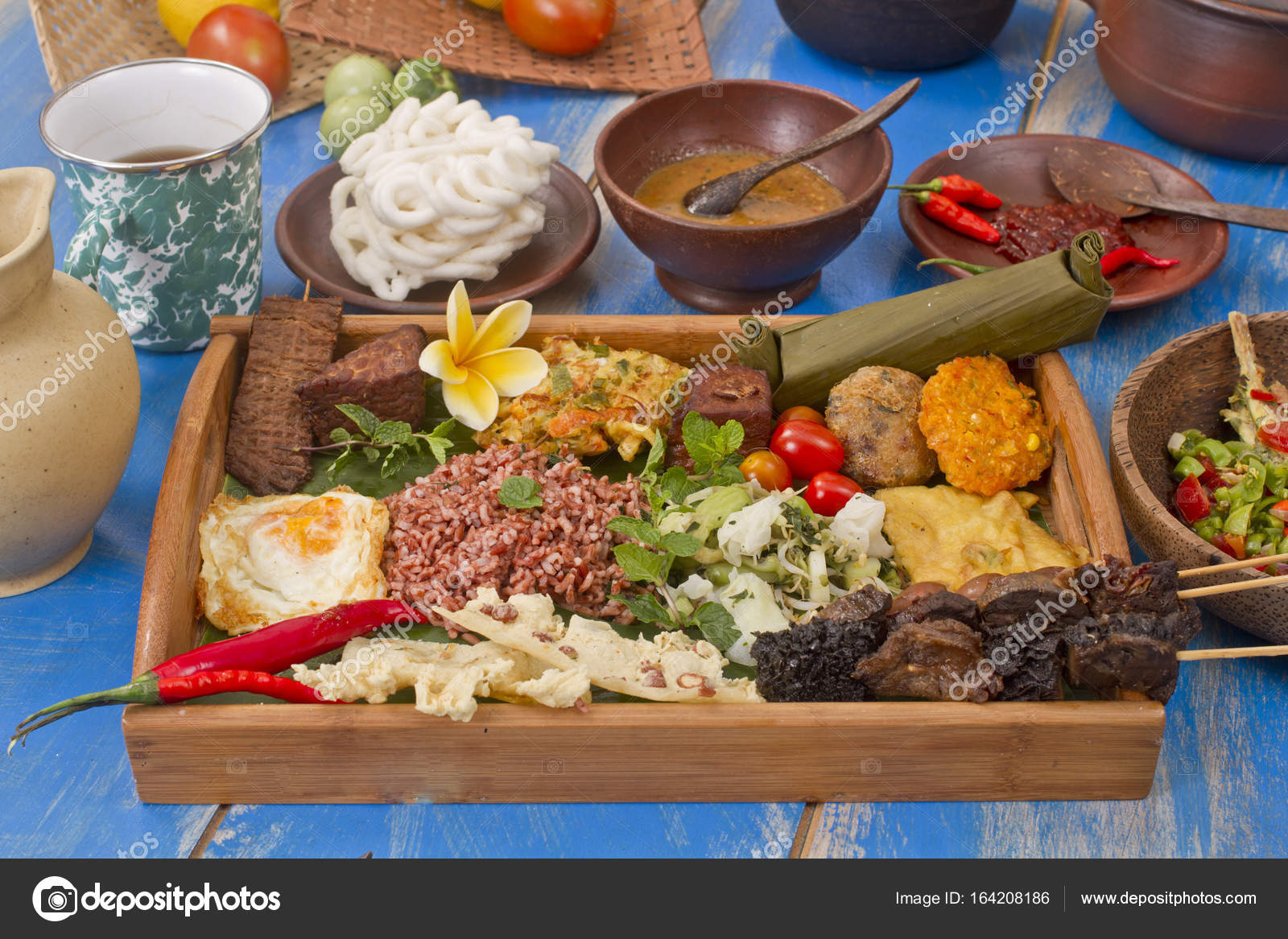 Indonesian pecel a vegetables salad — Stock Photo © ismedhasibuan ...