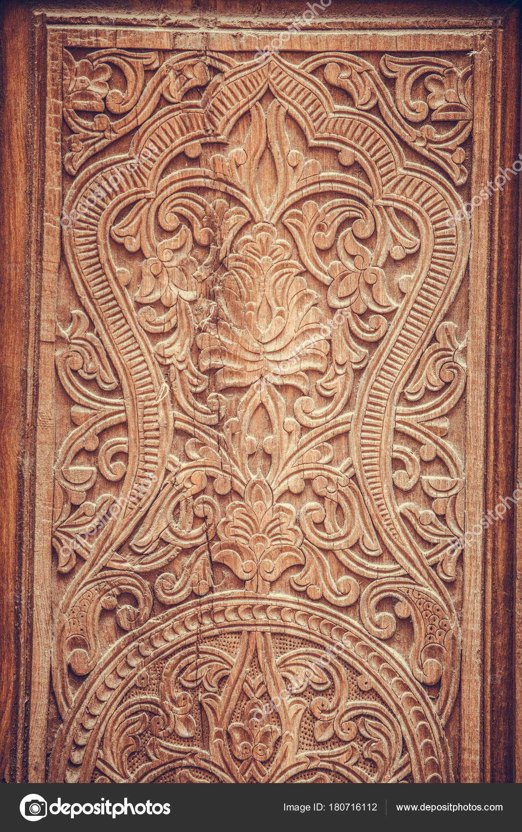 Arabic Decorations Close Wooden Door Stock Photo by ©bizoon 180716112