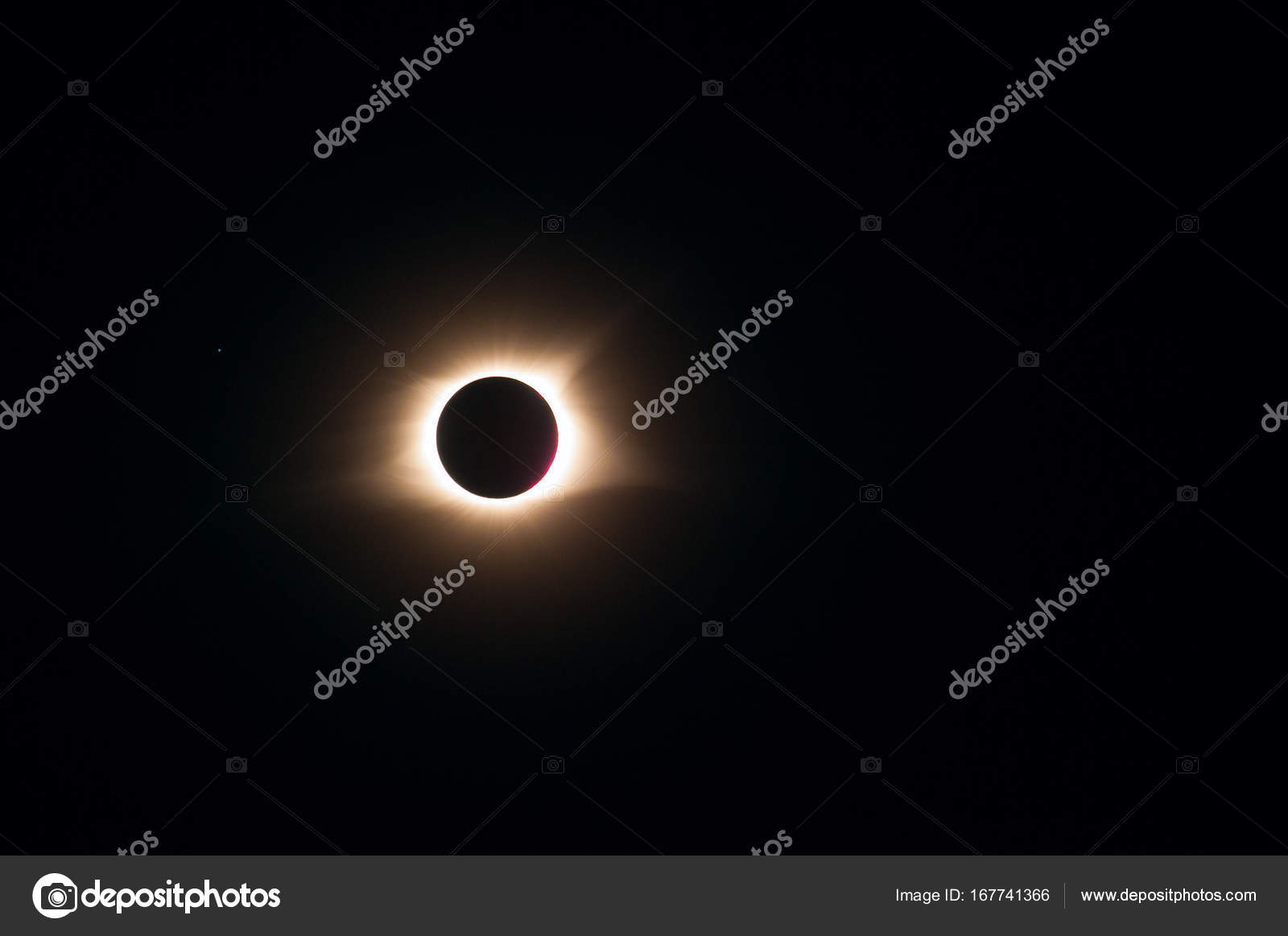 Total eclipse 2017 — Stock Photo © KSponsler #167741366