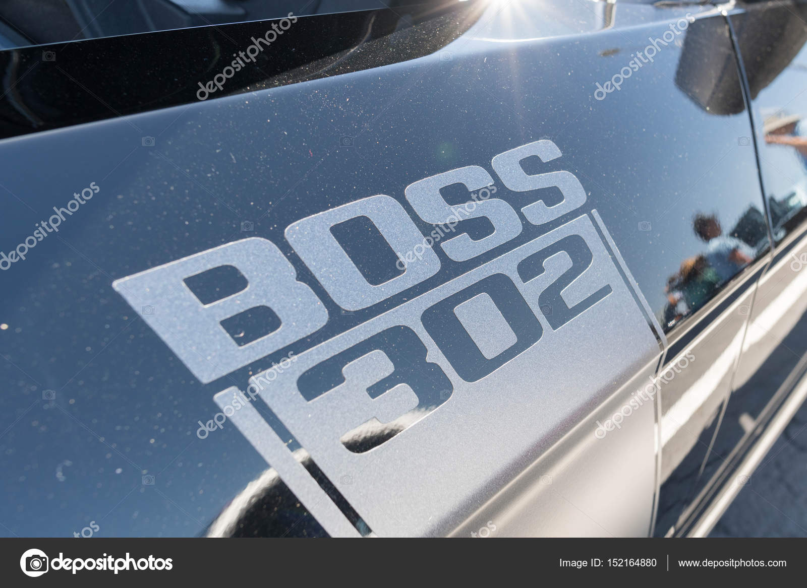 Logotipo Del Jefe Mustang 302