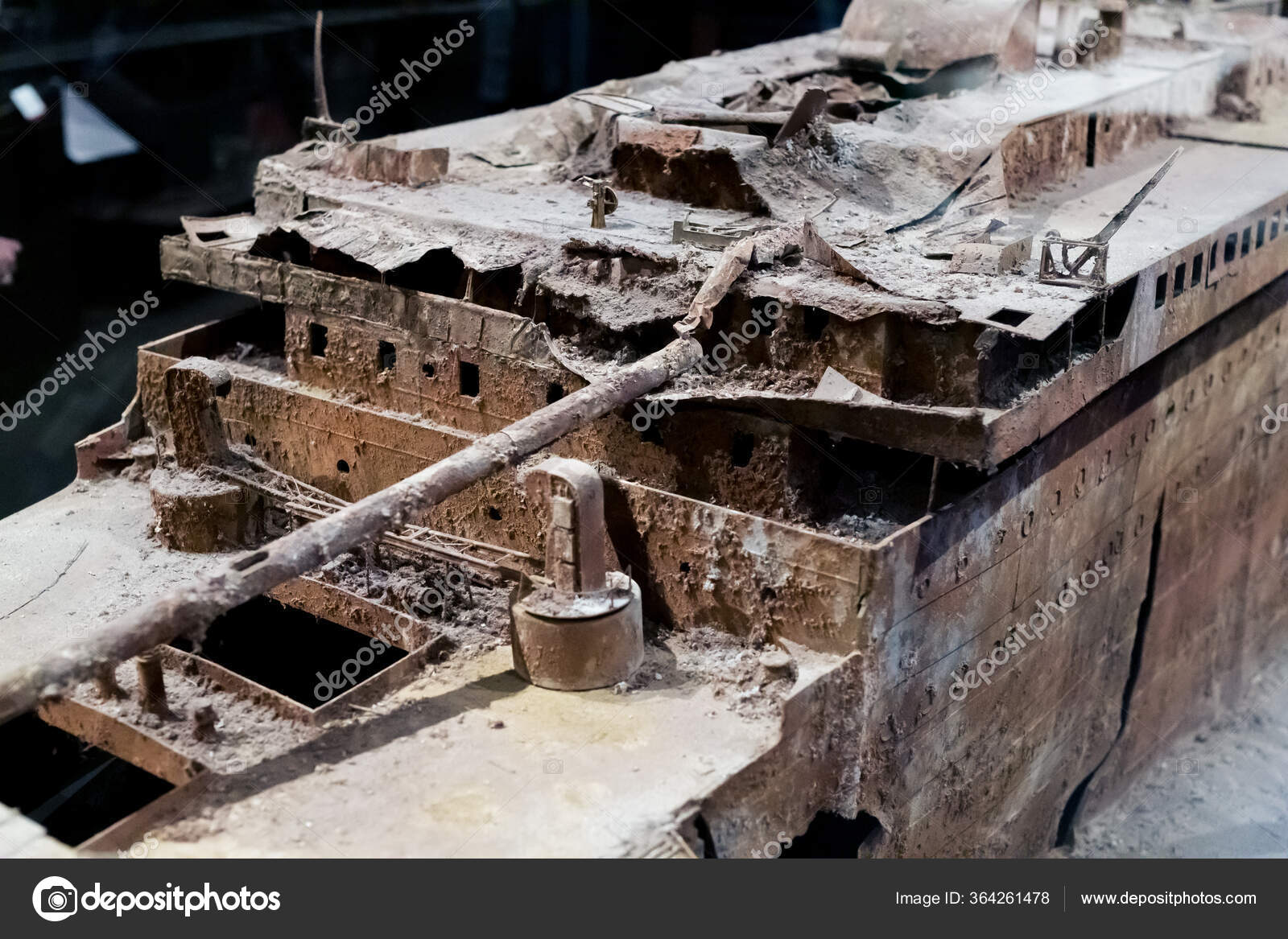Rms Titanic Wreck Model