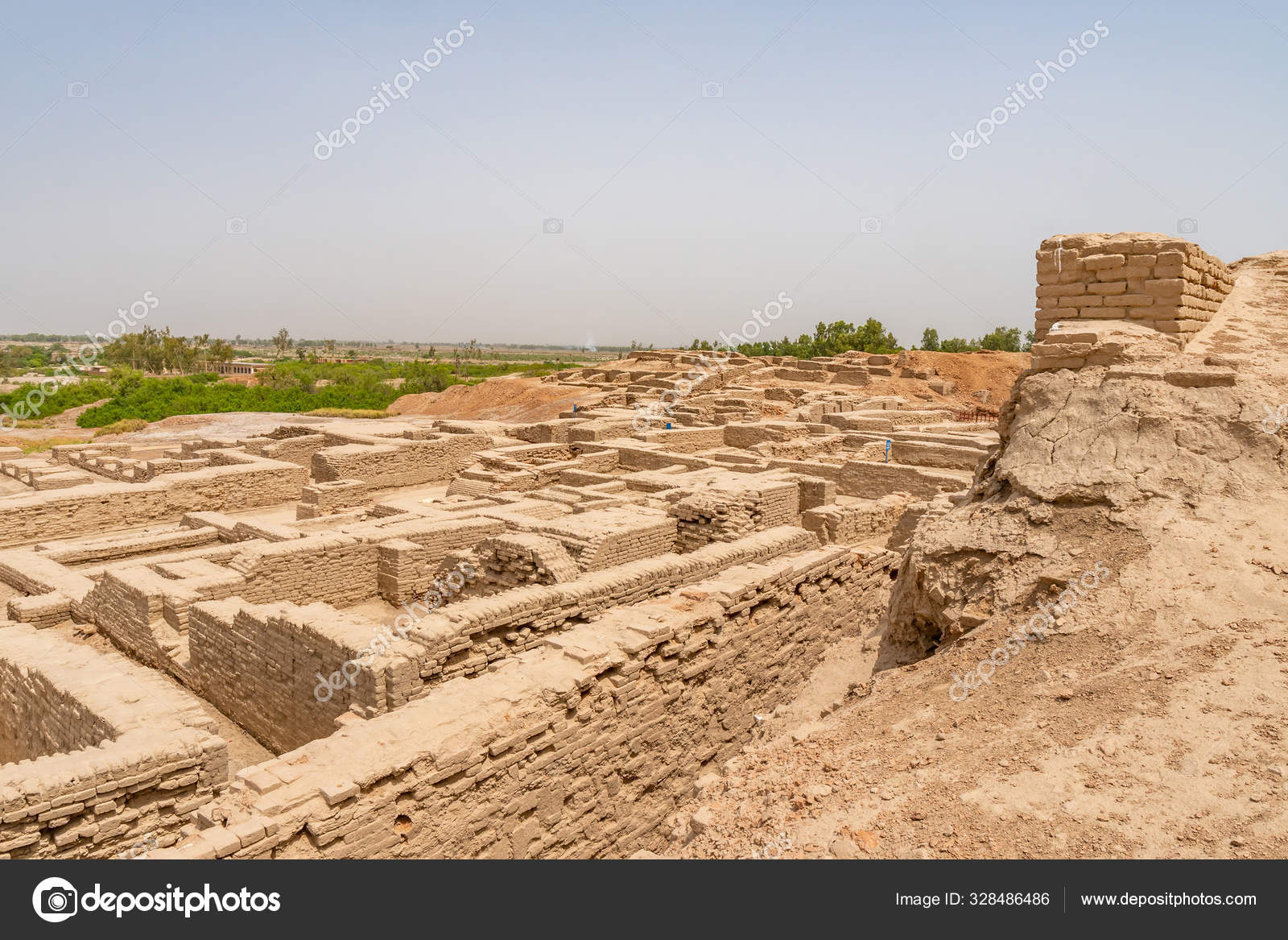 Larkana Mohenjo Daro Archaeological Site 36 — Stock Photo © AlexelA ...