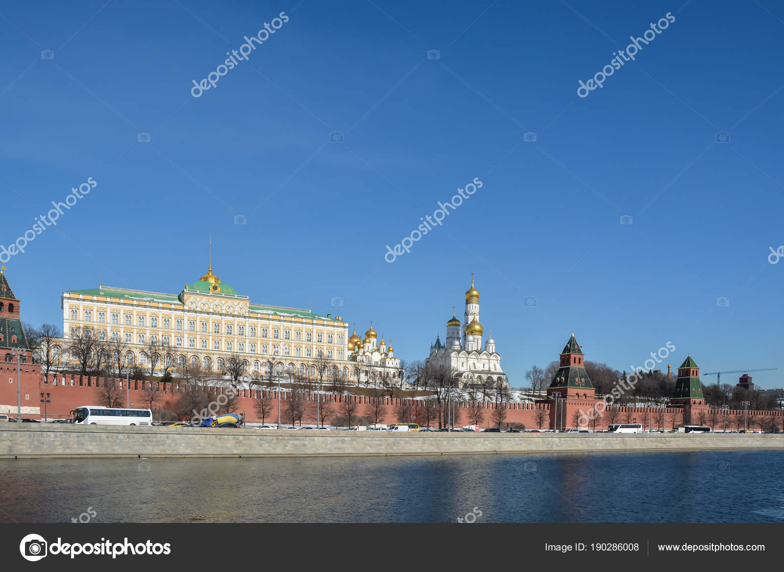 Moscow Kremlin and embankment. – Stock Editorial Photo © sergunt #190286008