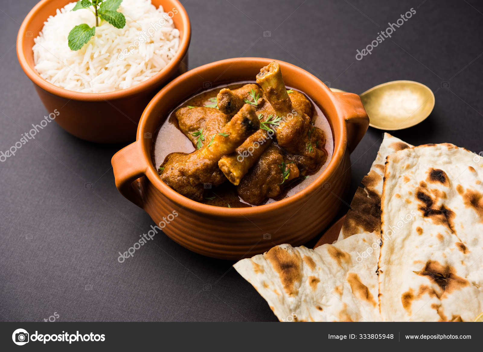 Hyderabadi Mutton Paya Nehari Nahari Nihari Masala Served Naan Rice ...