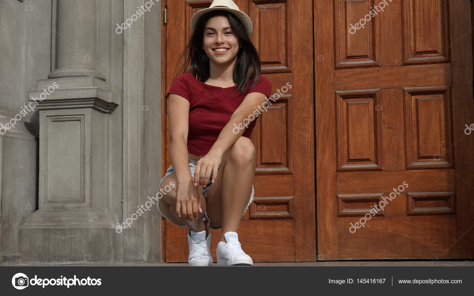 Happy Young Teen Girl — Stock Photo © dtiberio #145416167 Happy Young Teen Girl — Stock Photo © dtiberio #145416167