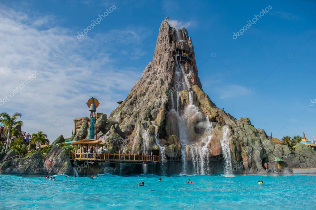 Orlando, Florida. 10 de marzo de 2020. Vista panorámica del volcán ...