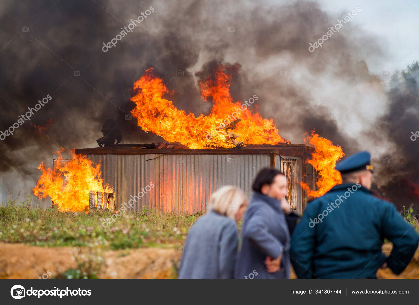 Building Fire Training Fire Service Extinguish Fire Civil Defense ...