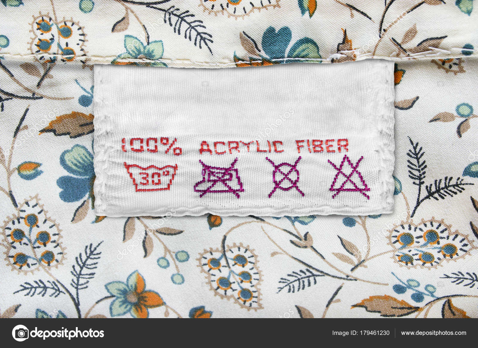 Fabric composition label Stock Photo by ©Tarzhanova 179461230