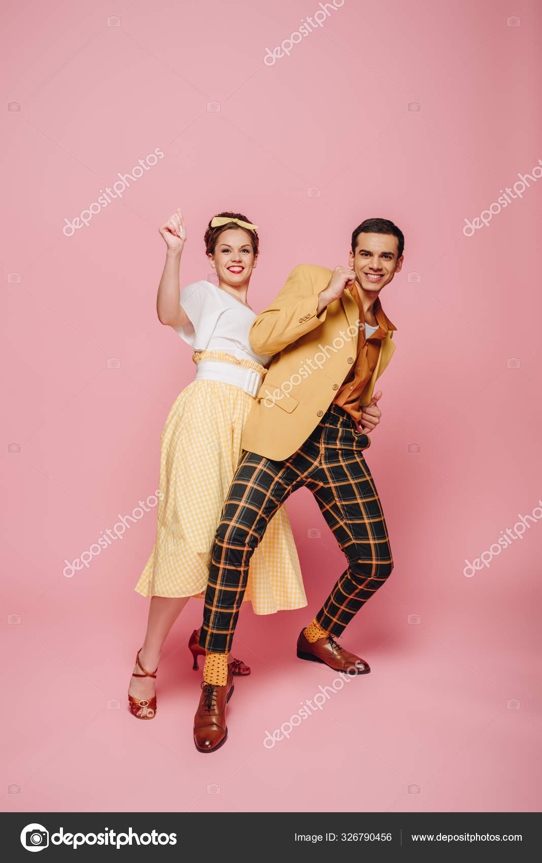 Cheerful Dancers Looking Camera While Dancing Boogie Woogie Pink ...