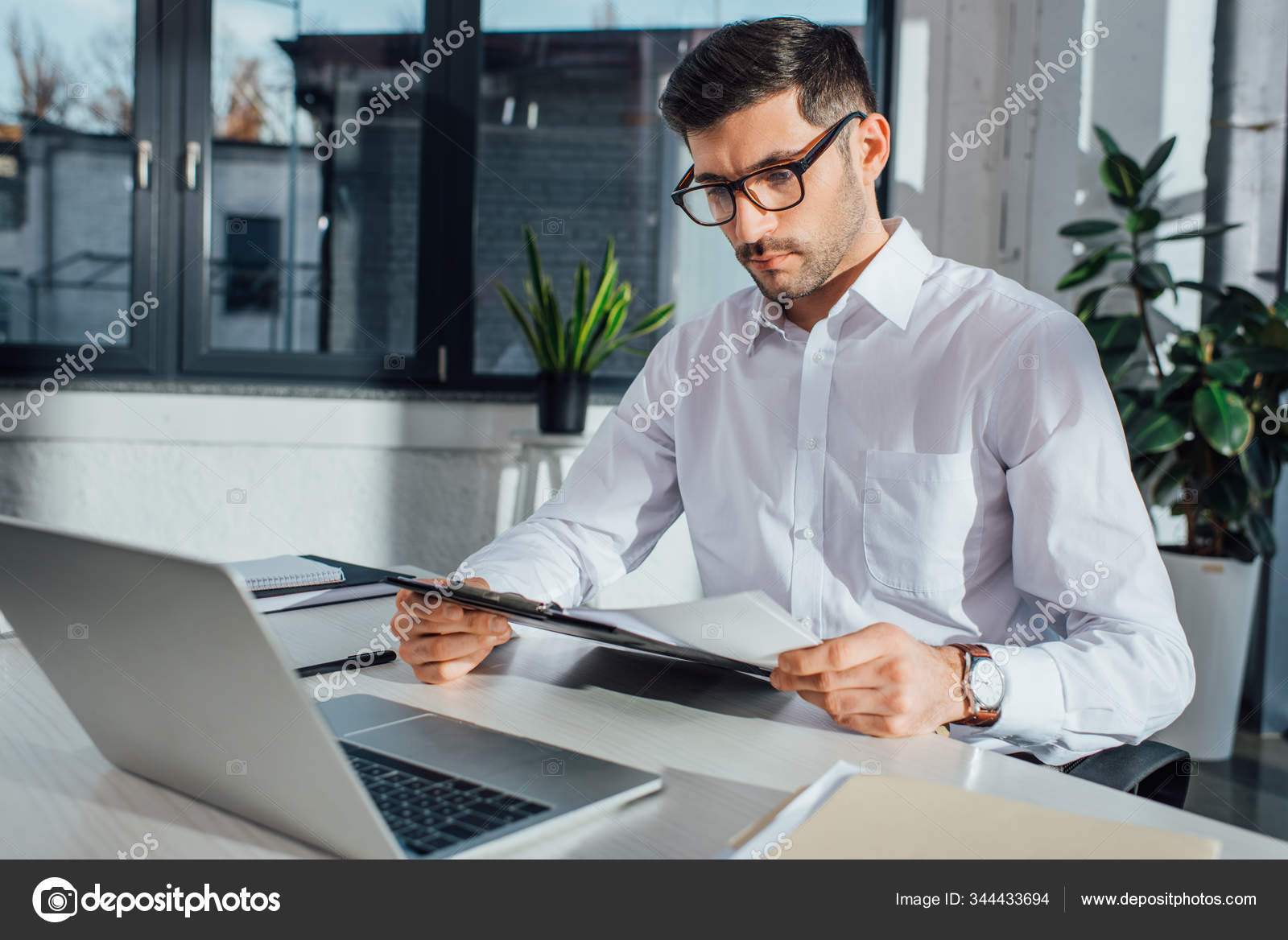 Professional Male Translator Eyeglasses Working Online Laptop — Stock ...