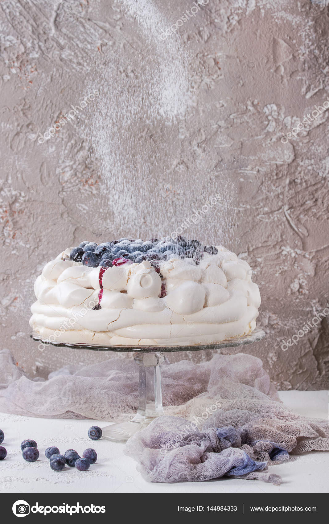 Meringue cake Pavlova with blueberries Stock Photo by ©NatashaBreen ...
