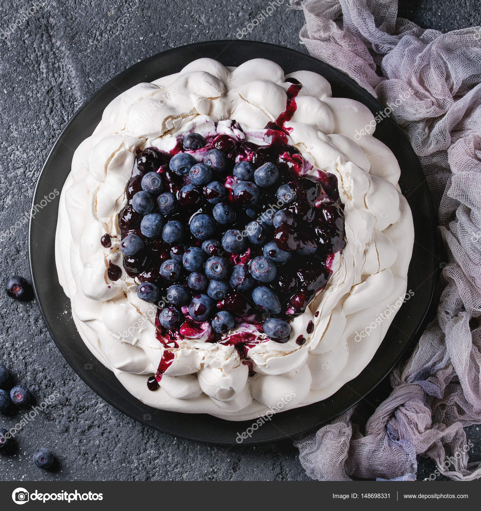 Meringue cake Pavlova with blueberries Stock Photo by ©NatashaBreen ...