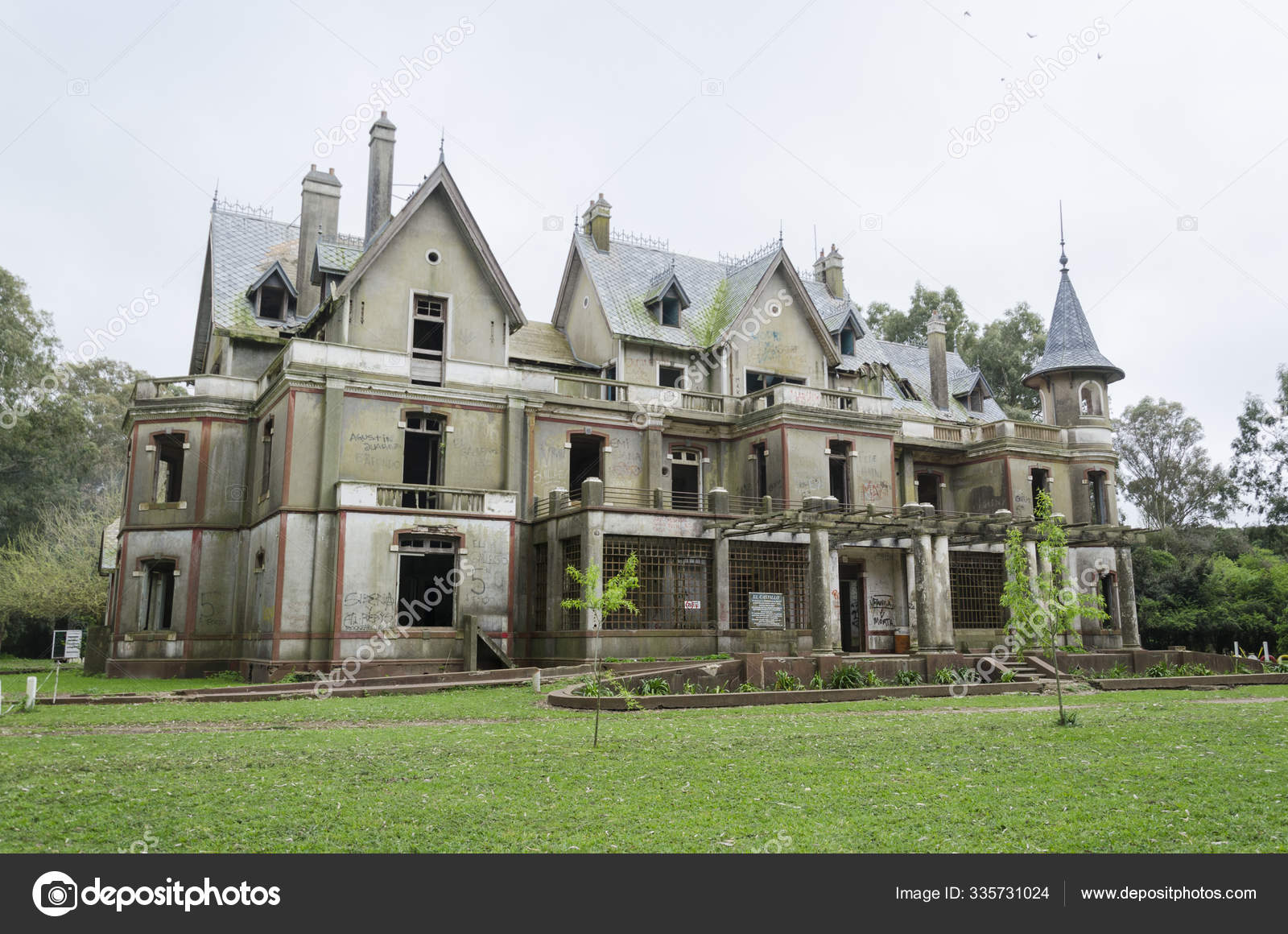 San Francisco Castle or Egana Castle, old abandoned mansion – Stock ...