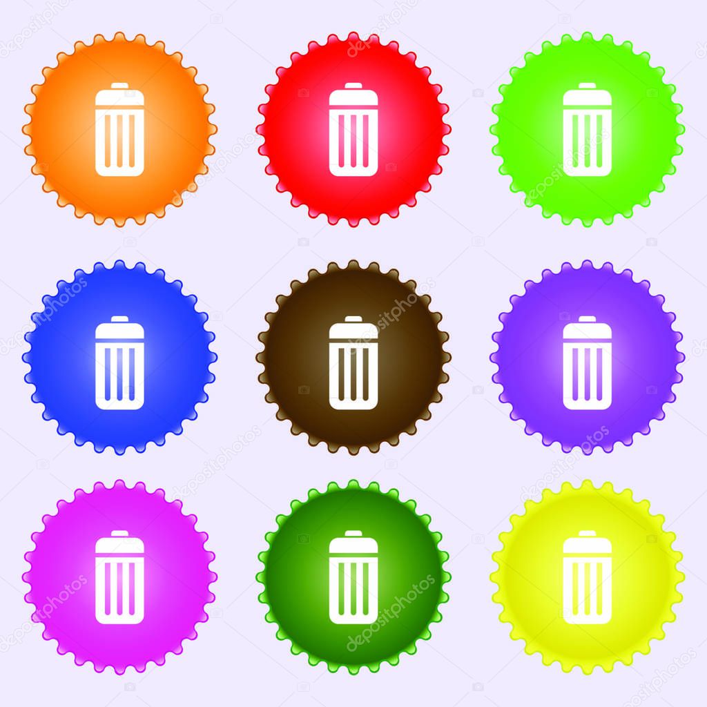 El signo del icono de la basura. Un conjunto de nueve etiquetas de ...