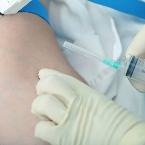 Inyección intravenosa Stock Photos, Royalty Free Inyección intravenosa ...