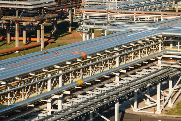 Refinery pipelines Stock Photos, Royalty Free Refinery pipelines Images ...