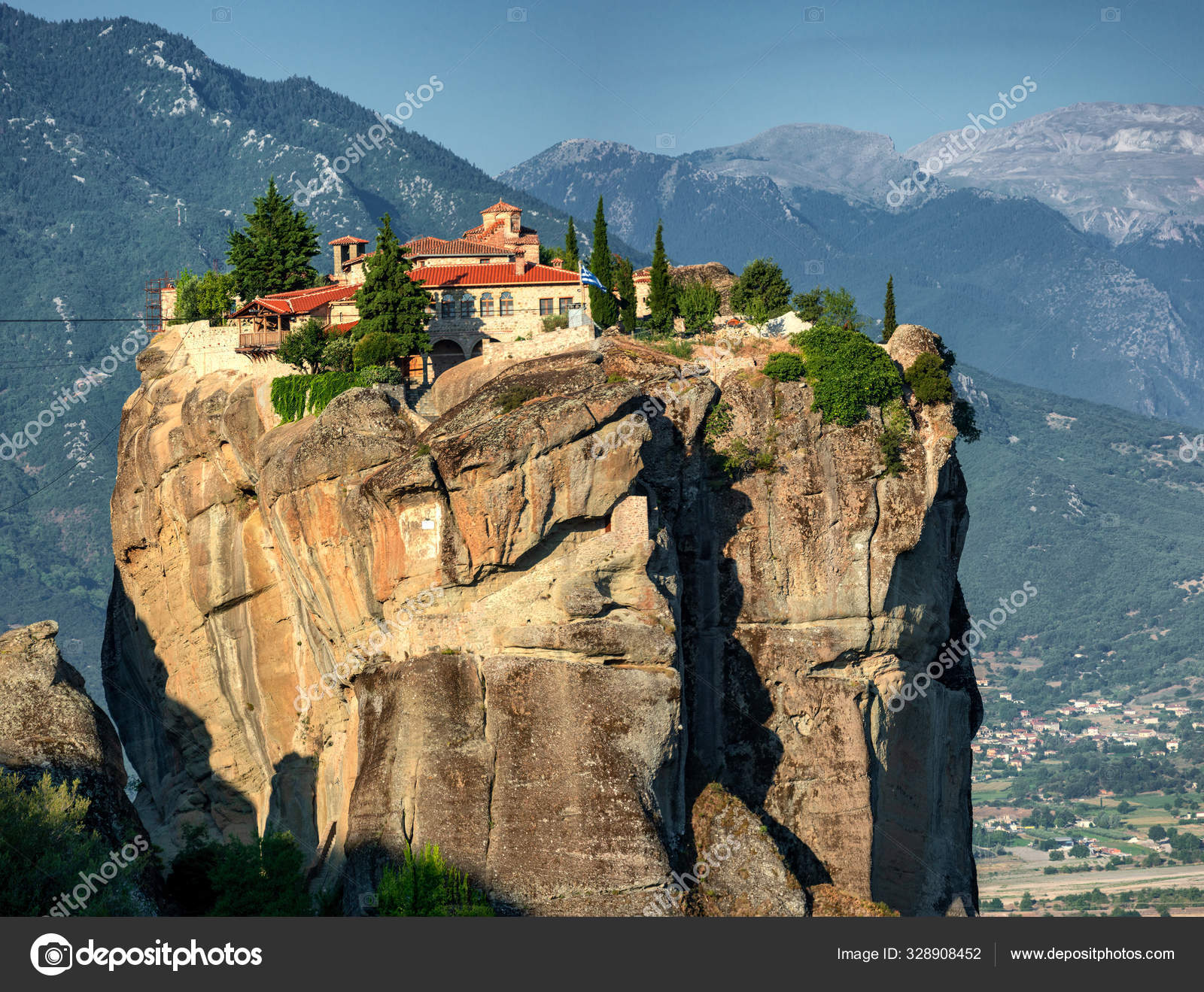 Breathtaking Morning View Rocks Monasteries Meteora Area – Stock ...